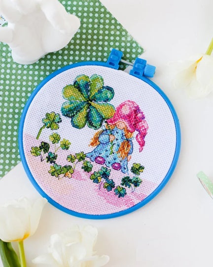 Good luck in Your Hands– Stitch Therapy Needleworks